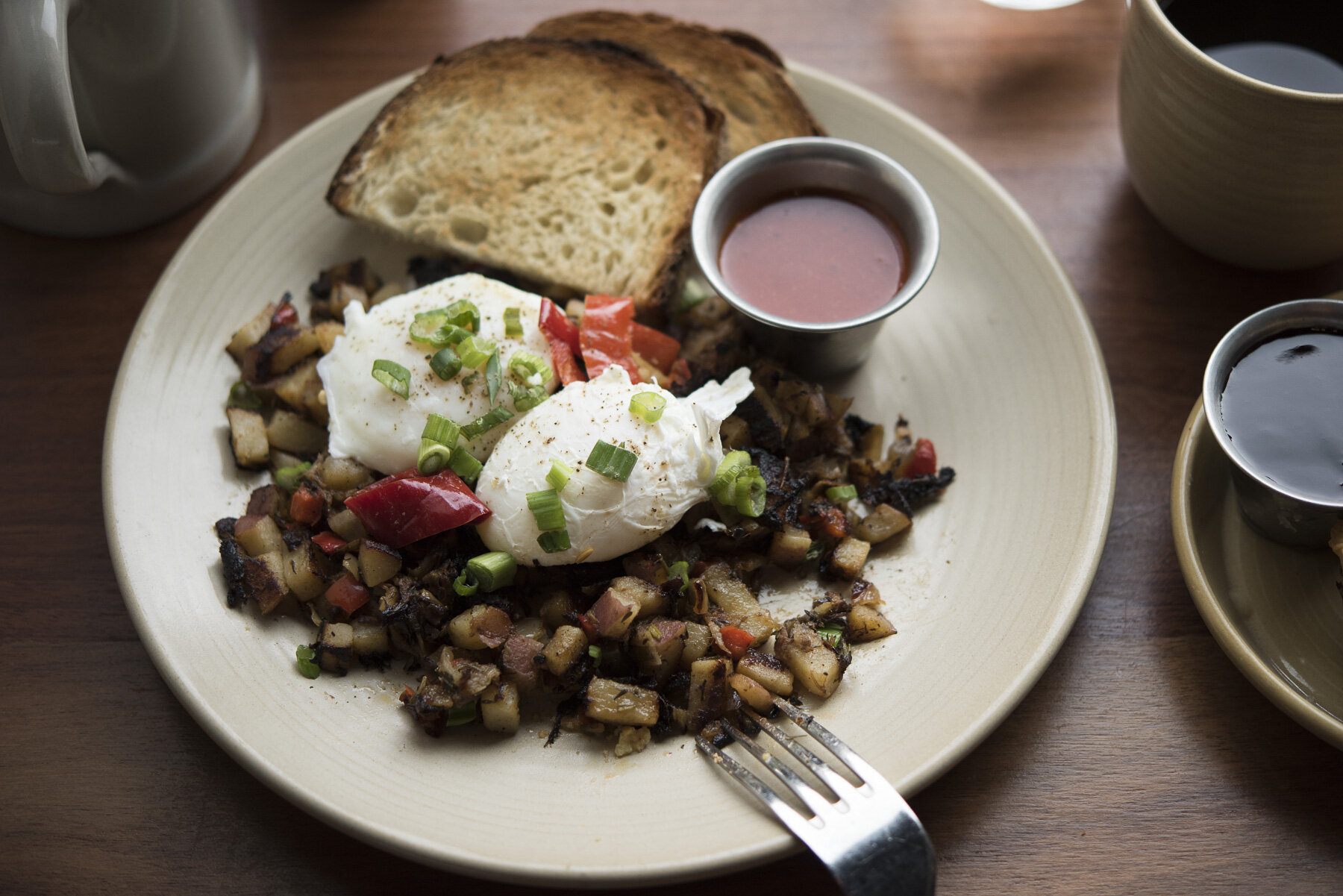 BIG PLATES — Tavern Hall