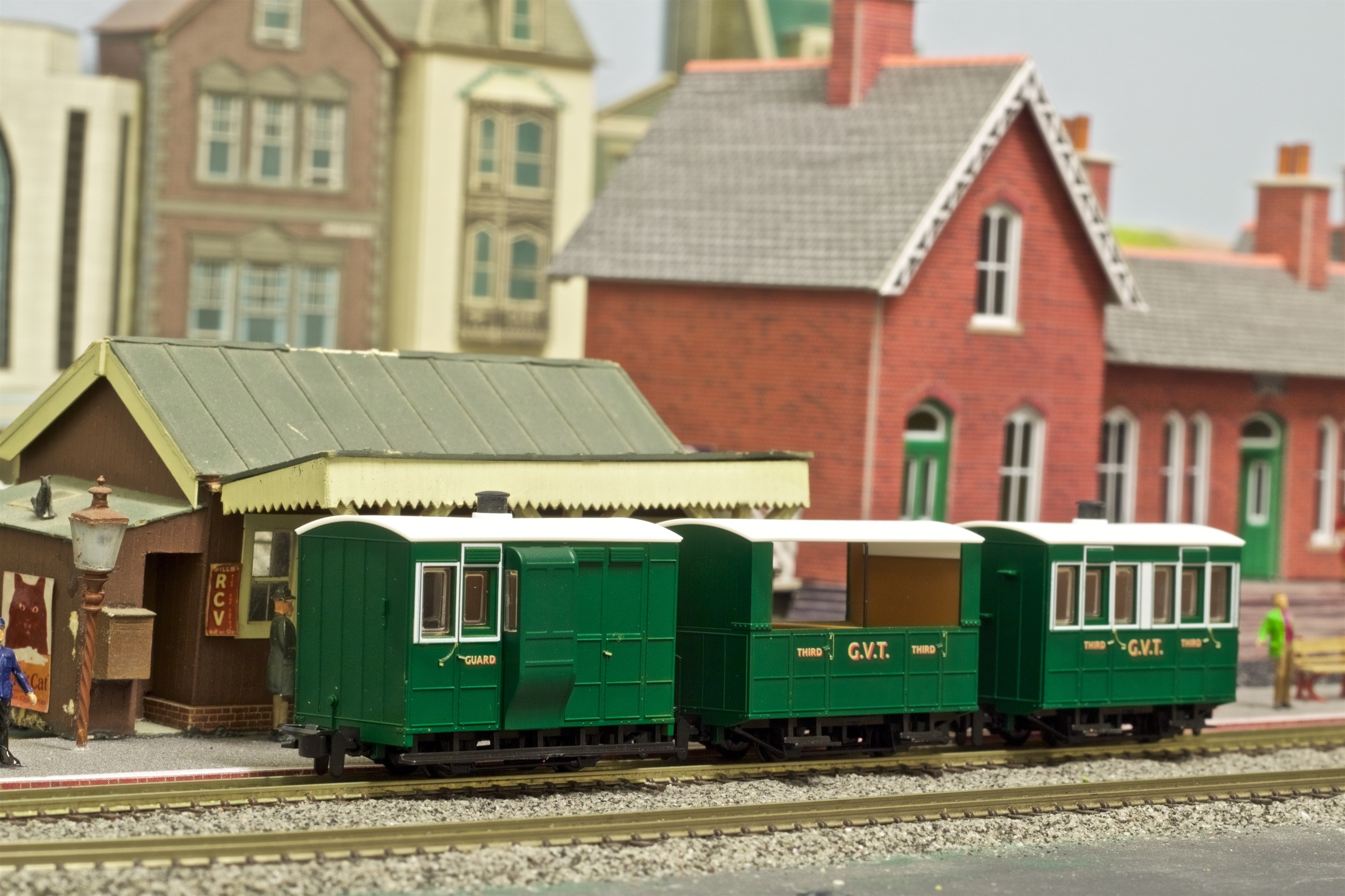 Swansea Railway Modellers Group — Review: Peco 009 GVT Coaches and ...
