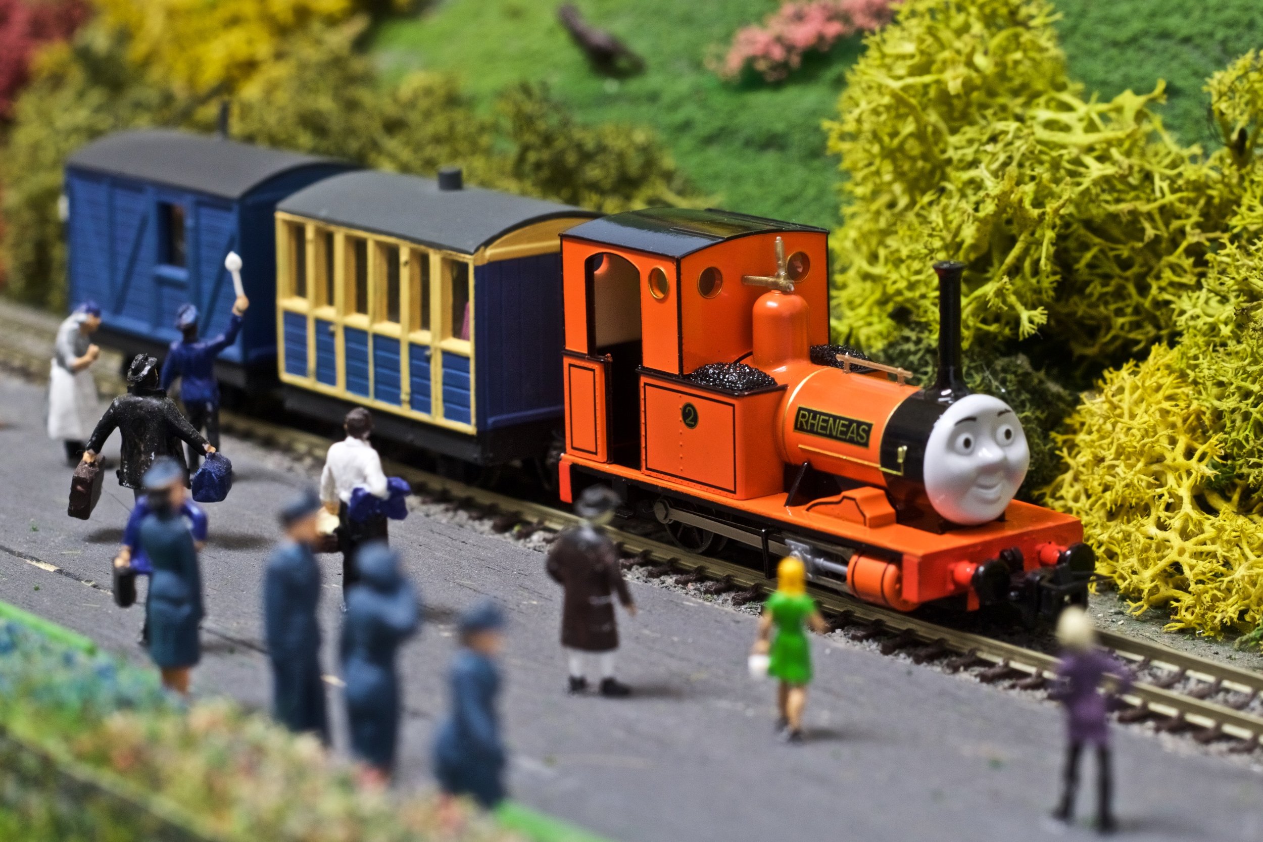 Swansea Railway Modellers Group — Review: Bachmann Rheneas