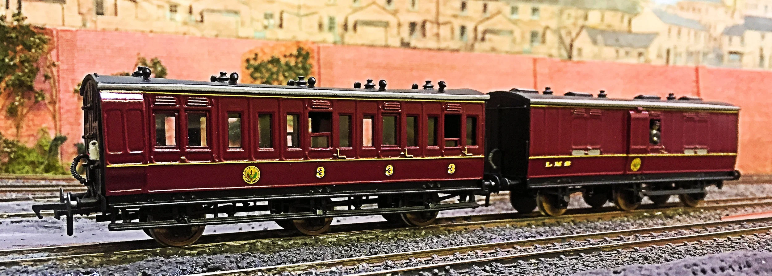 Swansea Railway Modellers Group — London & North Western six-wheelers