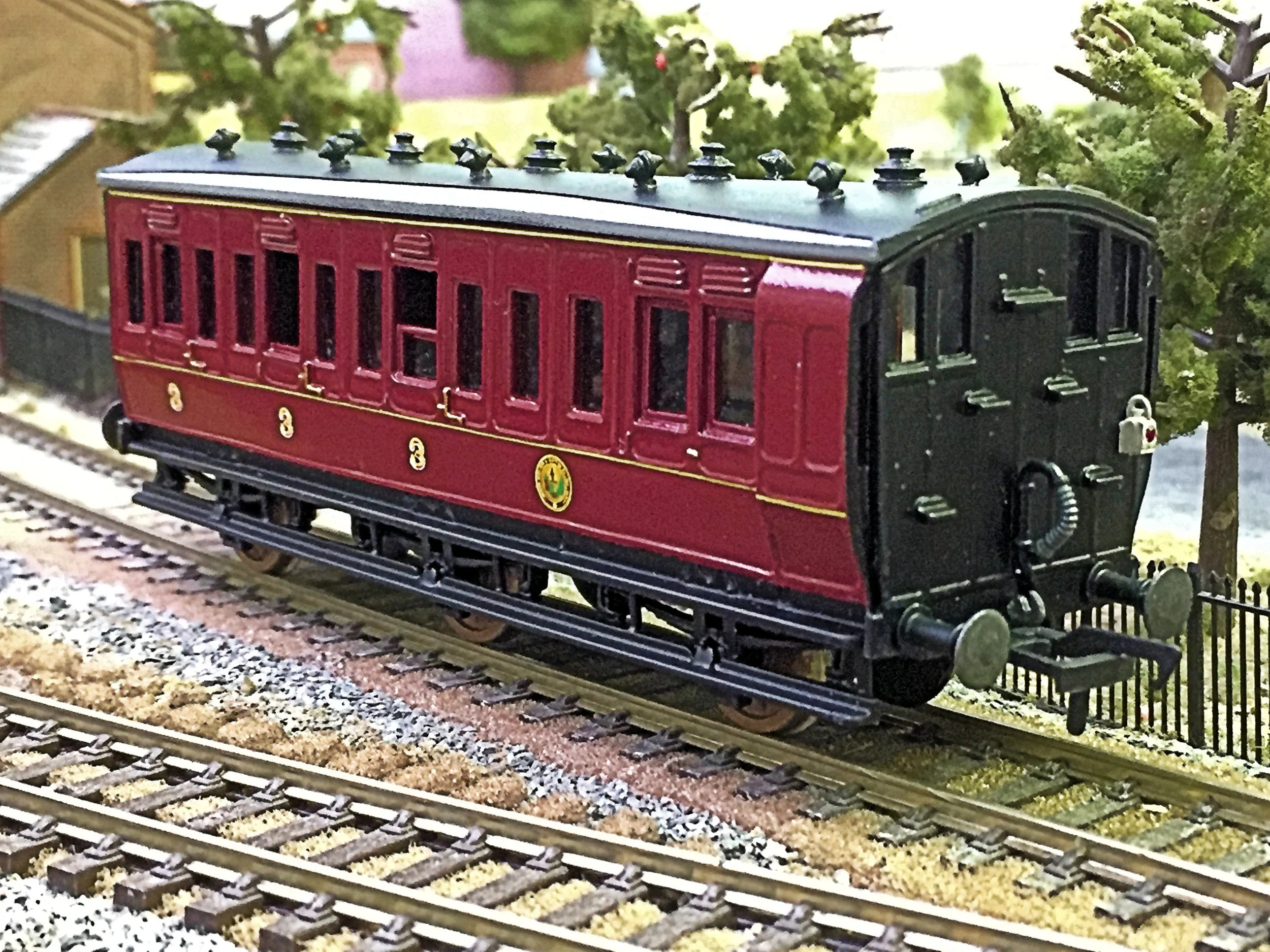 Swansea Railway Modellers Group — London & North Western six-wheelers