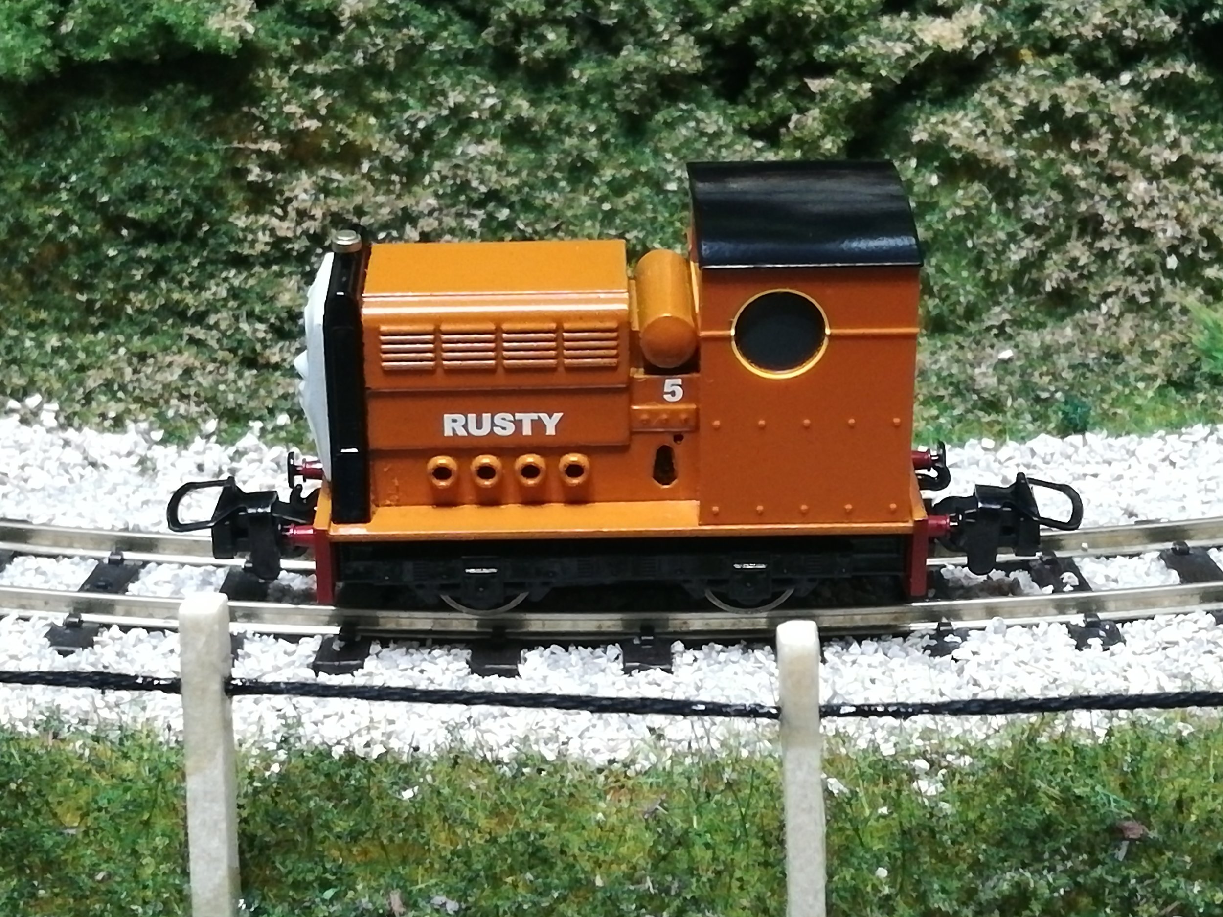 Swansea Railway Modellers Group — Review: Bachmann Rusty