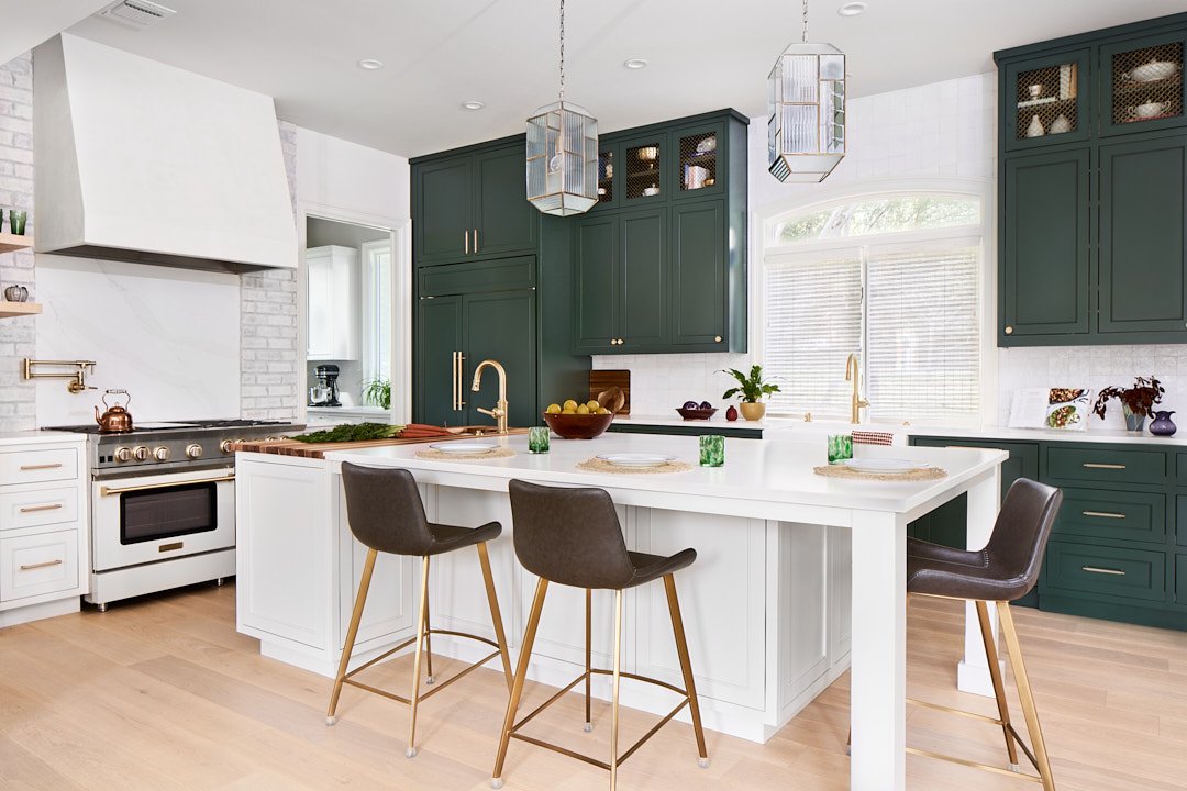 The Top 7 Types of Range Hoods (And 1 to Avoid)