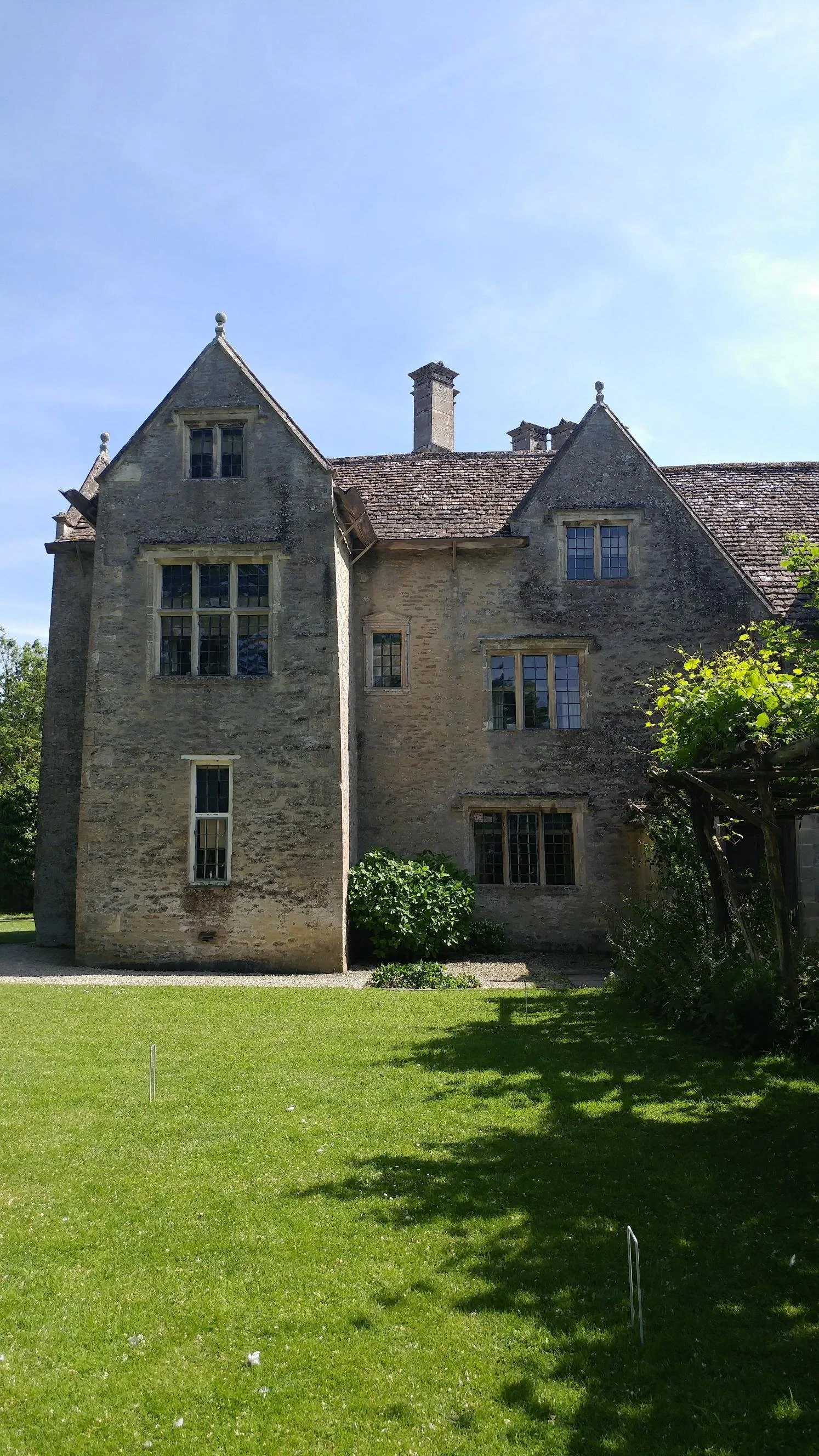 Defining English Manor Architecture | DK Studio, Texas