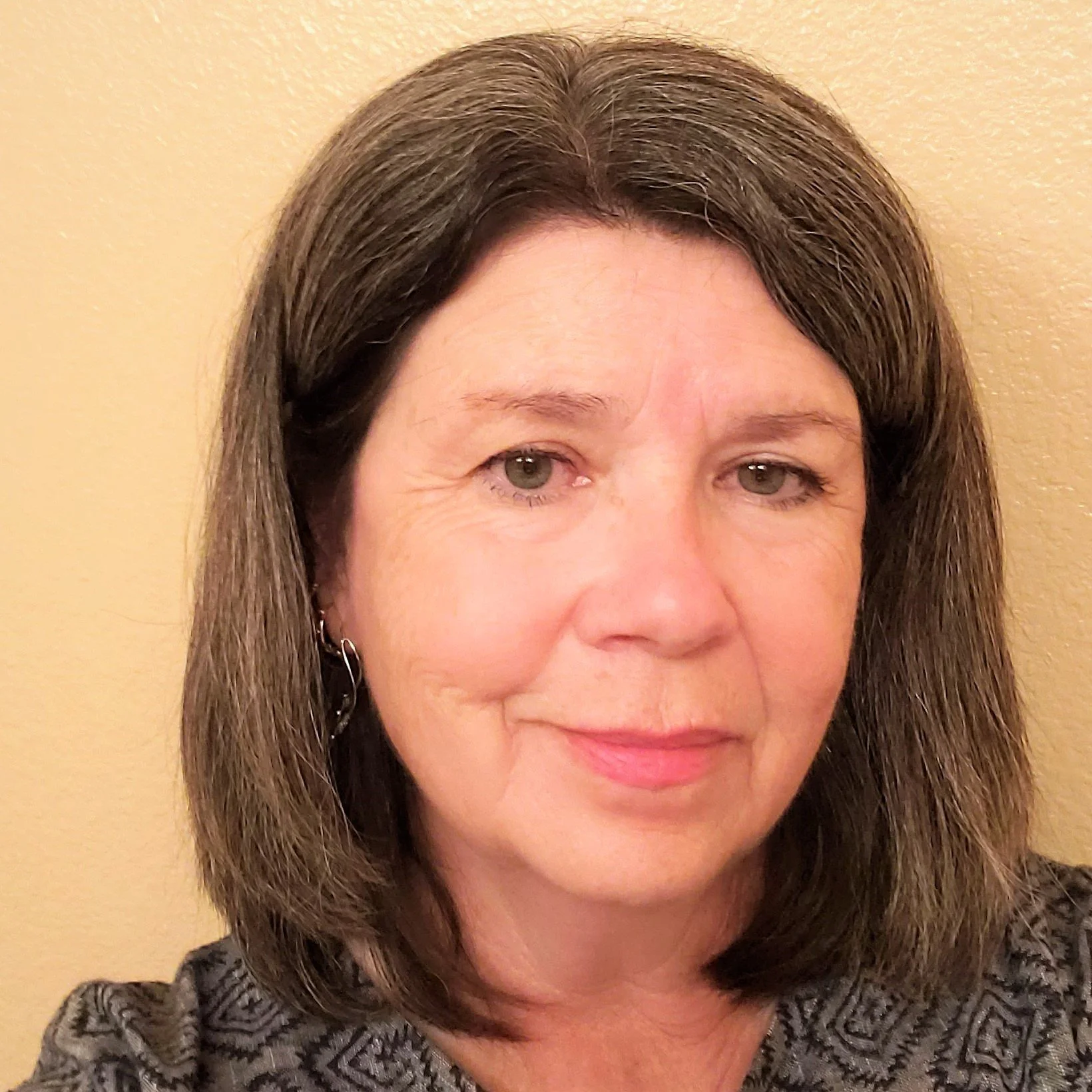 Issue 15: Donna Castañeda — Green Linden Press