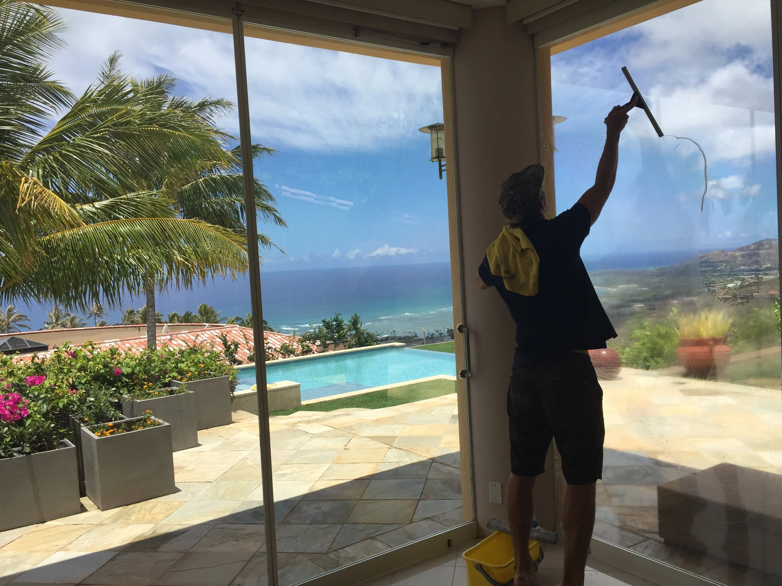 Blue Pacific Window Cleaning, Oahu