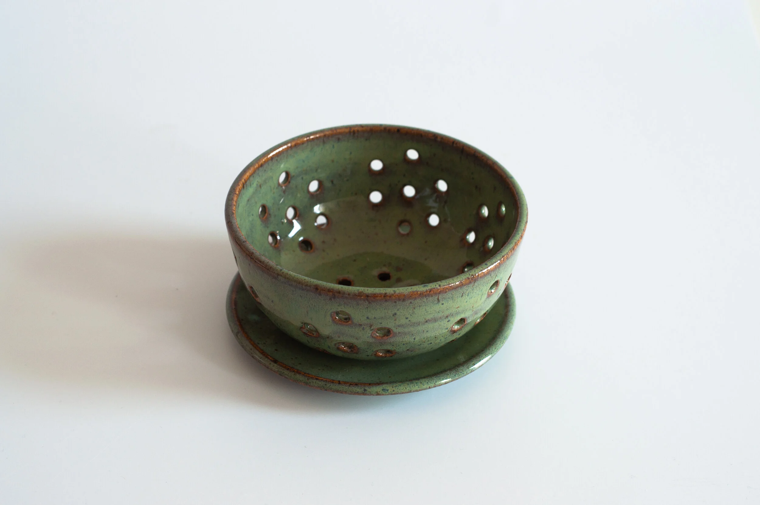Ceramic Large Berry Bowl — RachaelPots