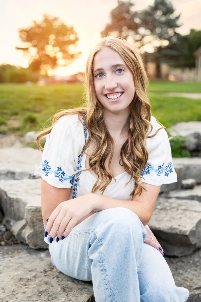 Capturing Golden Hour Magic for Your Senior Photos