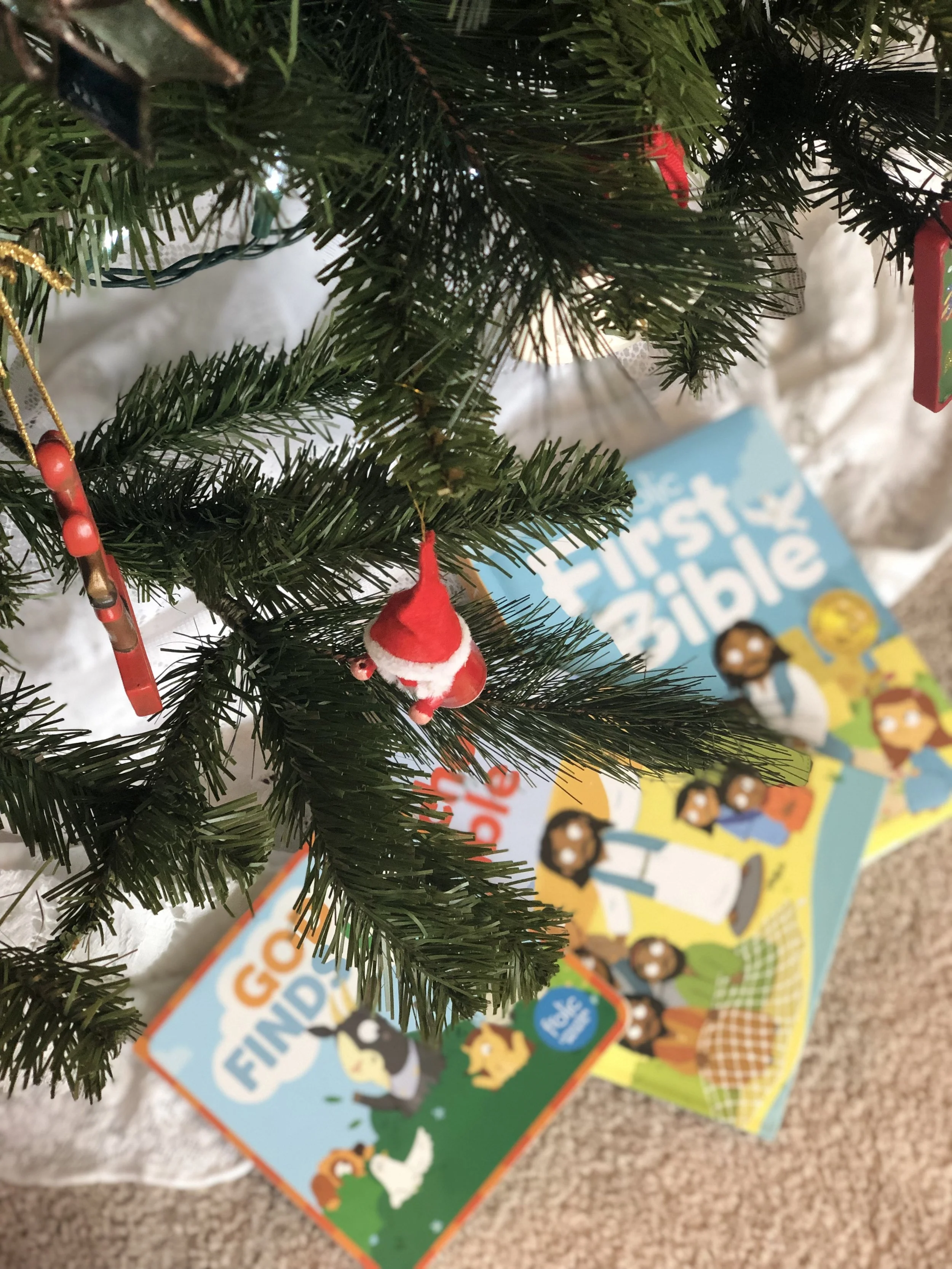 An Adorable Children's Bible Bundle Gift Idea for Christmas — The ...