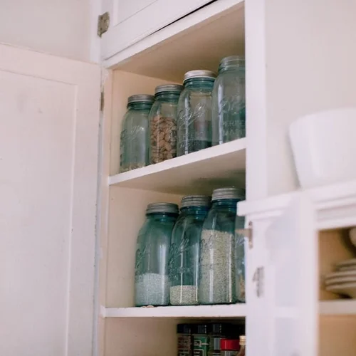 5 Beautiful Ways To Curate Second Hand Into Your Space — linyage