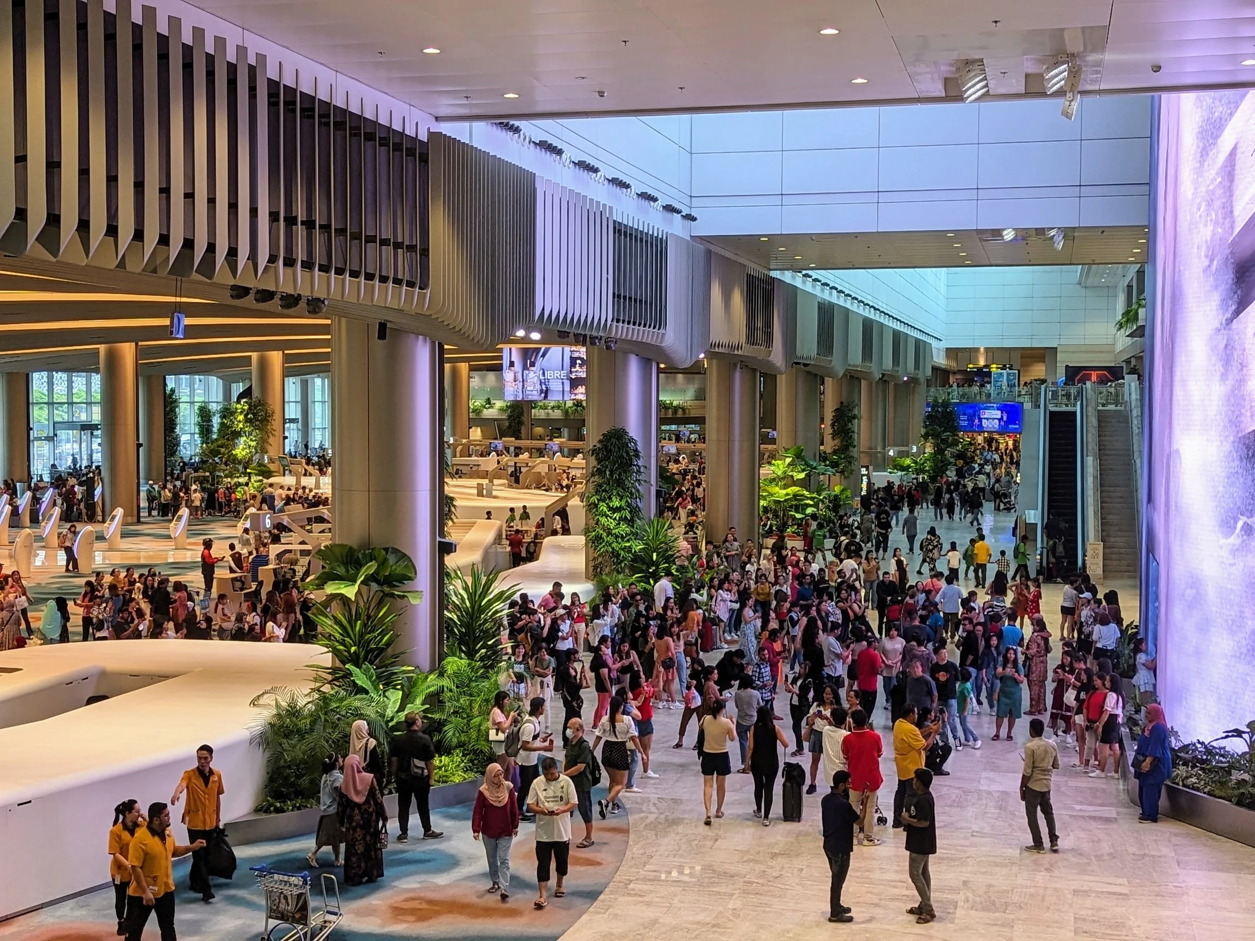 Wonderfall — Kun Chang