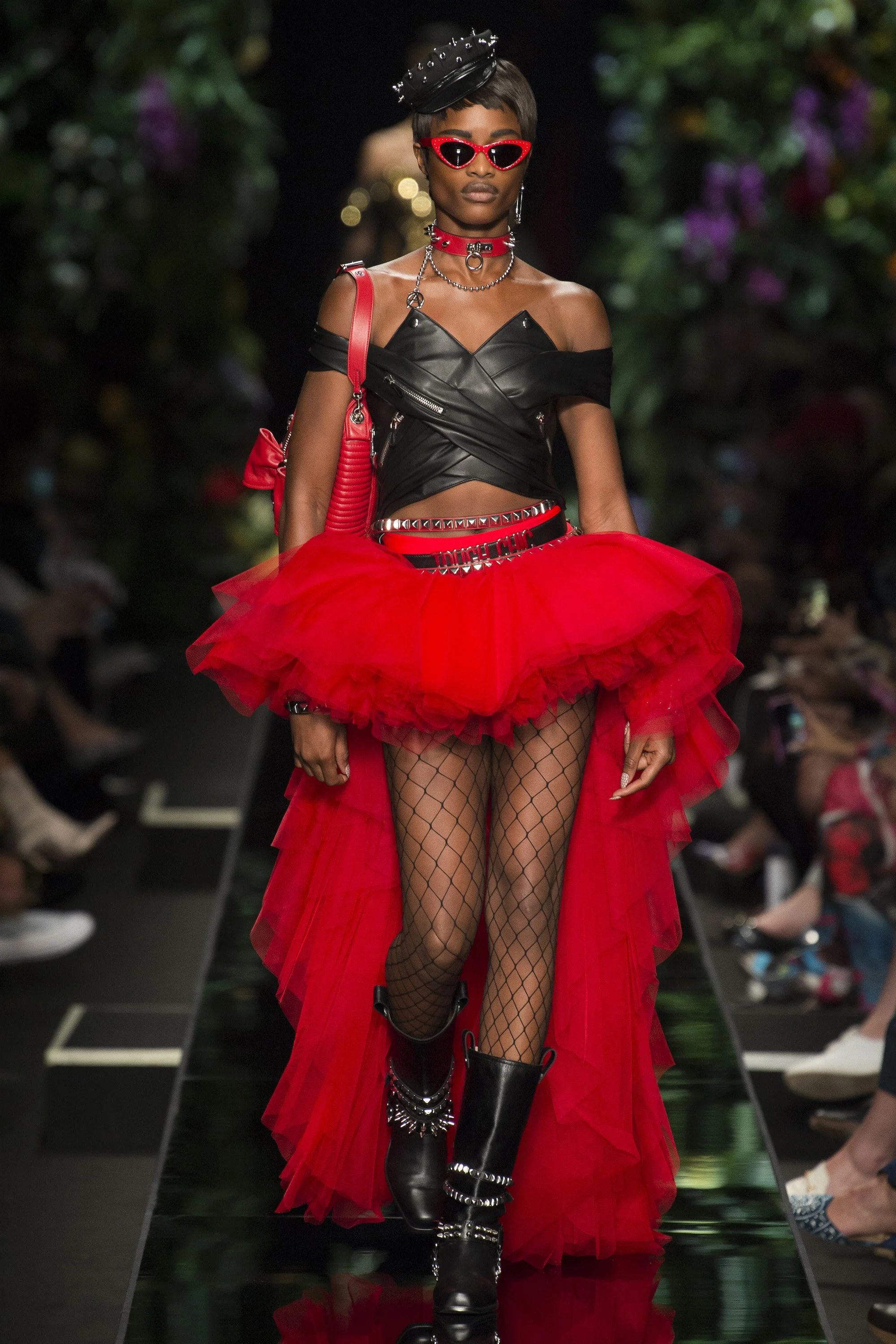 Moschino Spring 2018 Ready-To-Wear — fashion