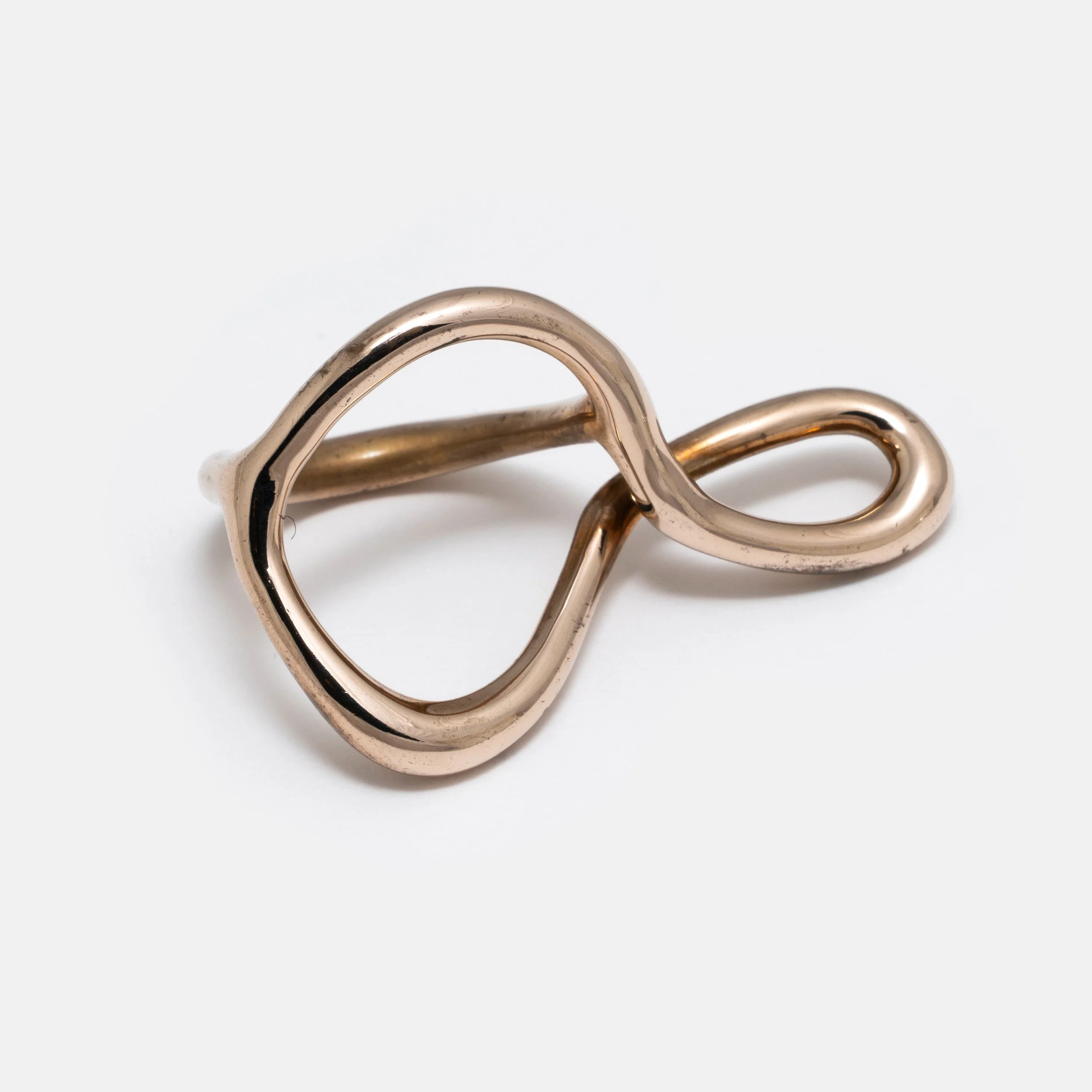 DOUBLE LOOP TWIST — Jane D'Arensbourg