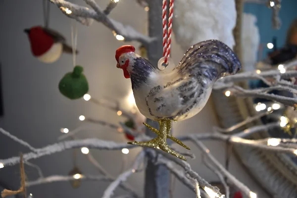 Tips for decorating your home at Christmas — Angela Bunt Creative