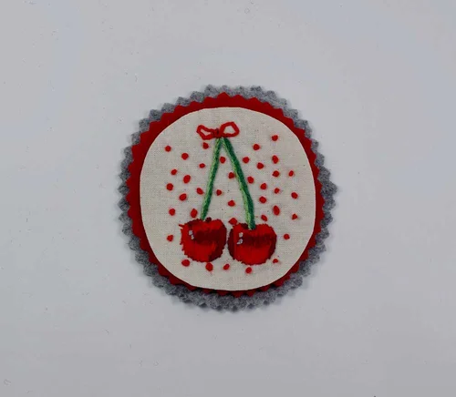 HOW TO MAKE AN EMBROIDERED PIN / EMBROIDERY AS WEARABLE ART — Pam Ash ...