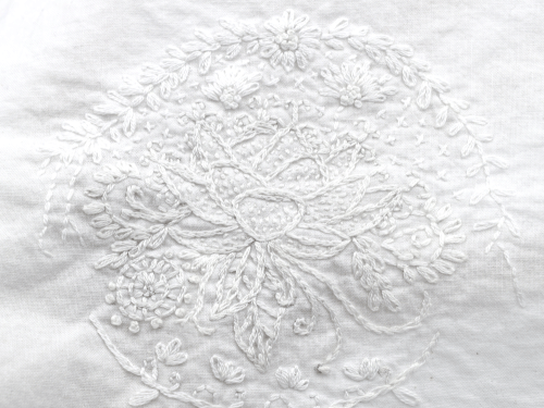 AN EXPERIMENT IN WHITEWORK — Pam Ash Designs
