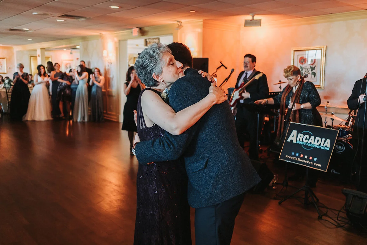 April & John's Mansion at Timber Point Wedding | John Branch IV Photography