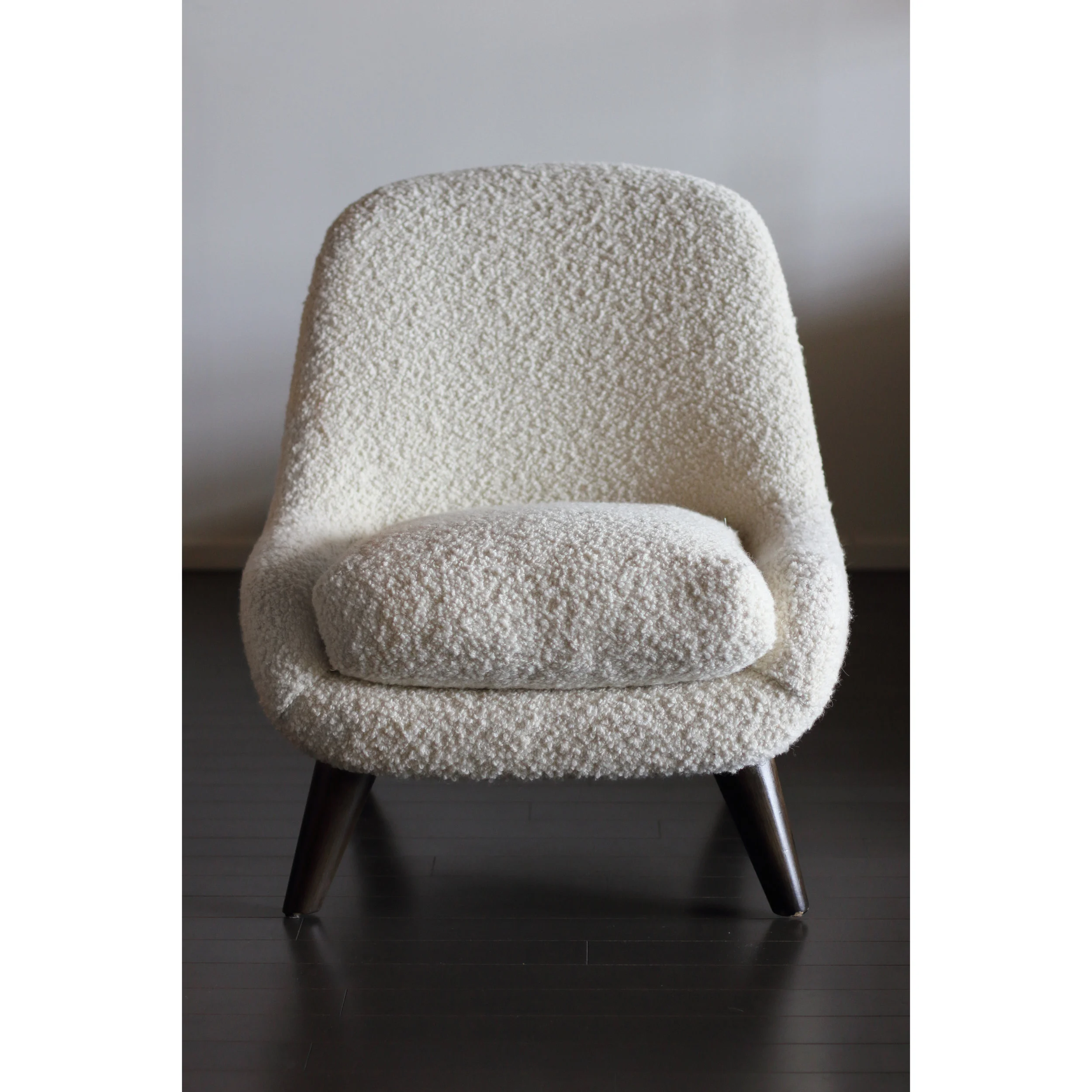 DEESH LOUNGE CHAIR — DISC INTERIORS