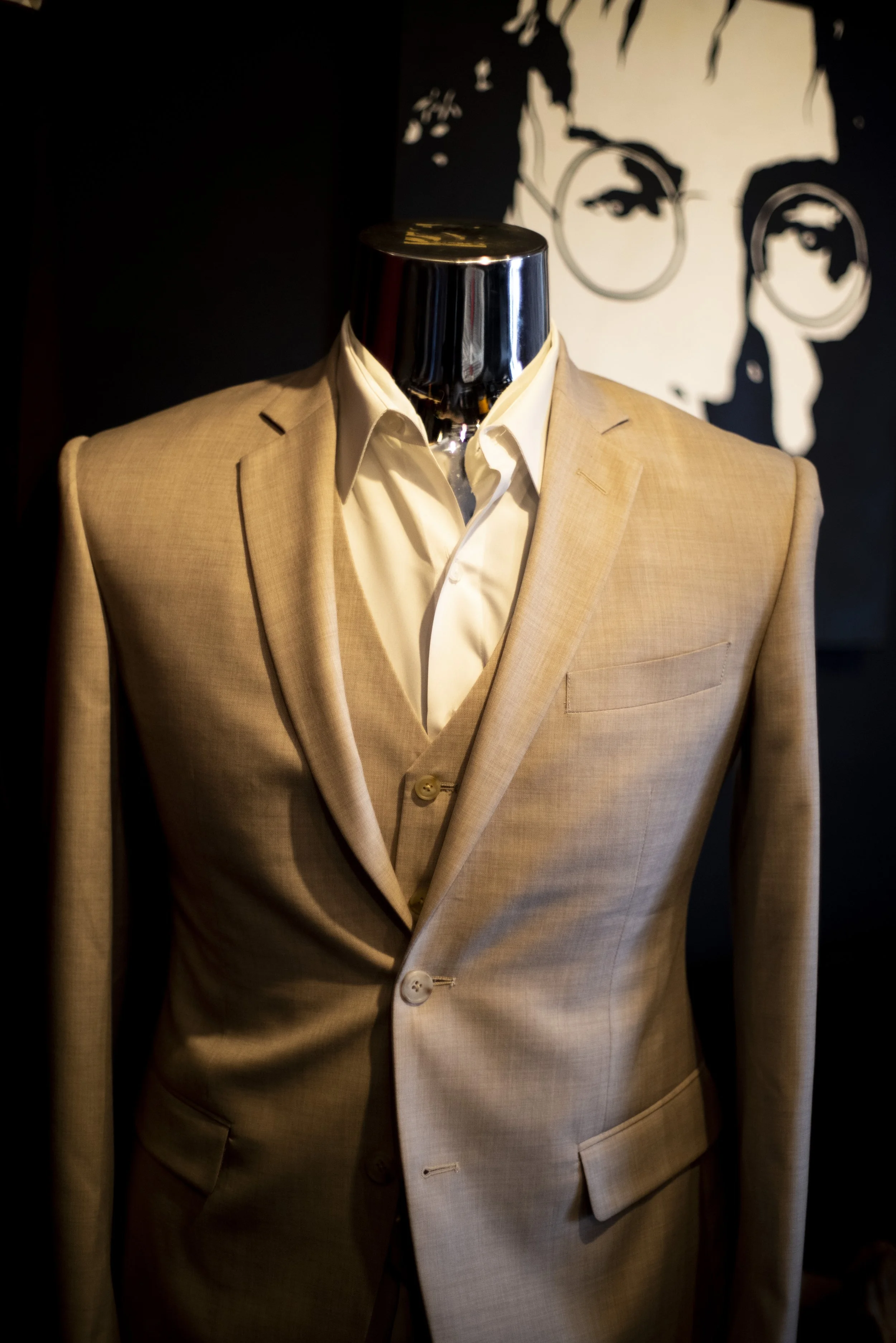 Black Tie Details — BIB 'N TUX Tampa Bay's Formal Wear Specialists ...