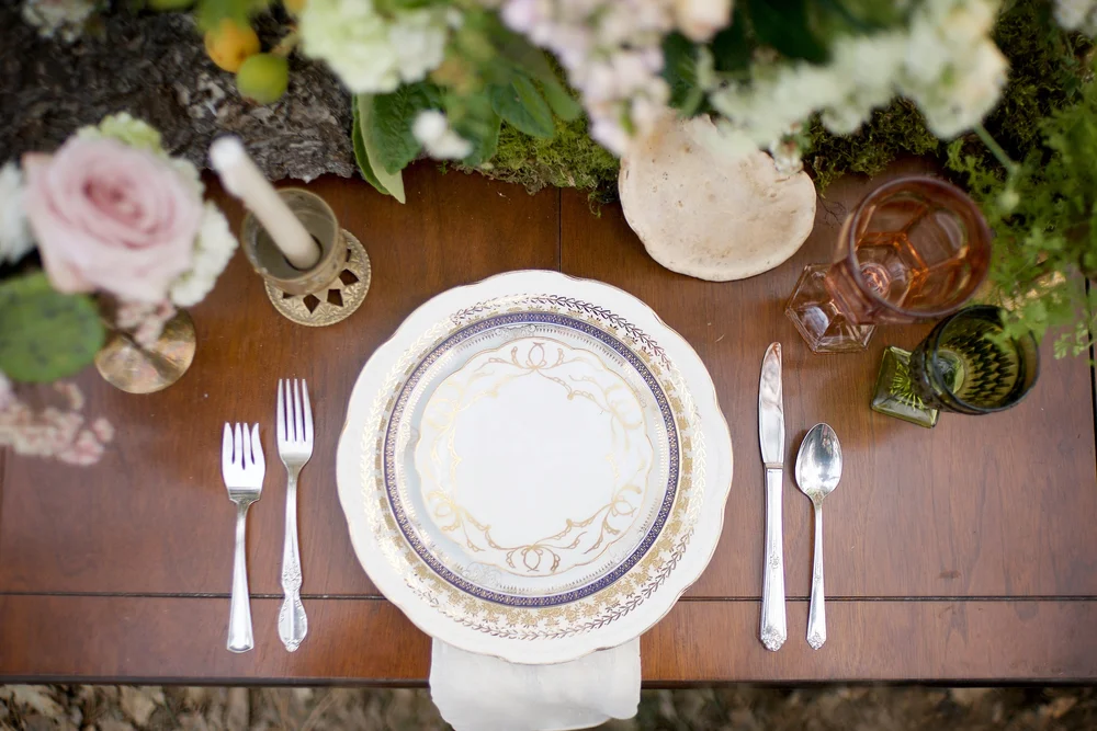 Mixed Floral Dinner Plates — Otis + Pearl Partywares Vintage Event ...
