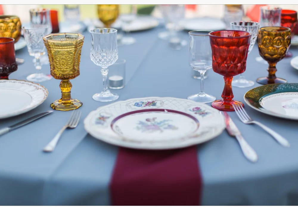 Mixed Floral Dinner Plates — Otis + Pearl Partywares Vintage Event ...