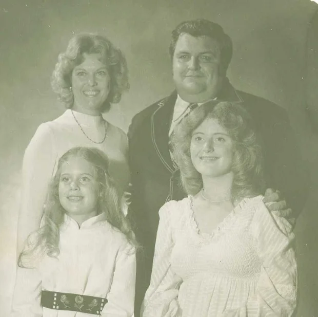 Group Bio — The Montgomery's