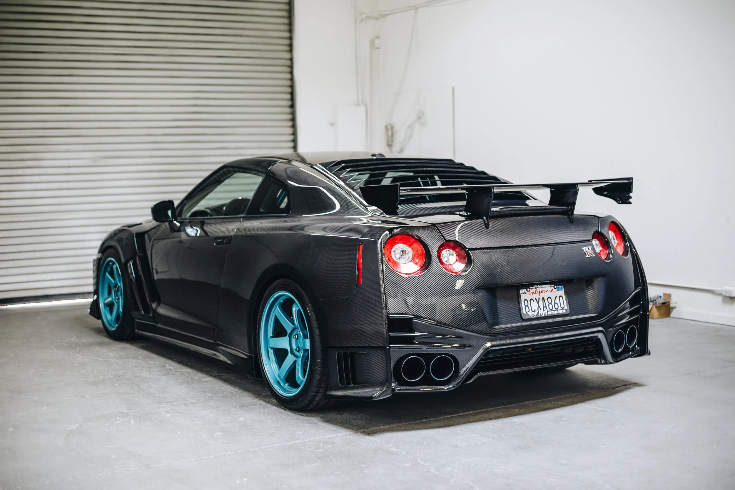 Nissan R35 GT-R — Fly1 Motorsports