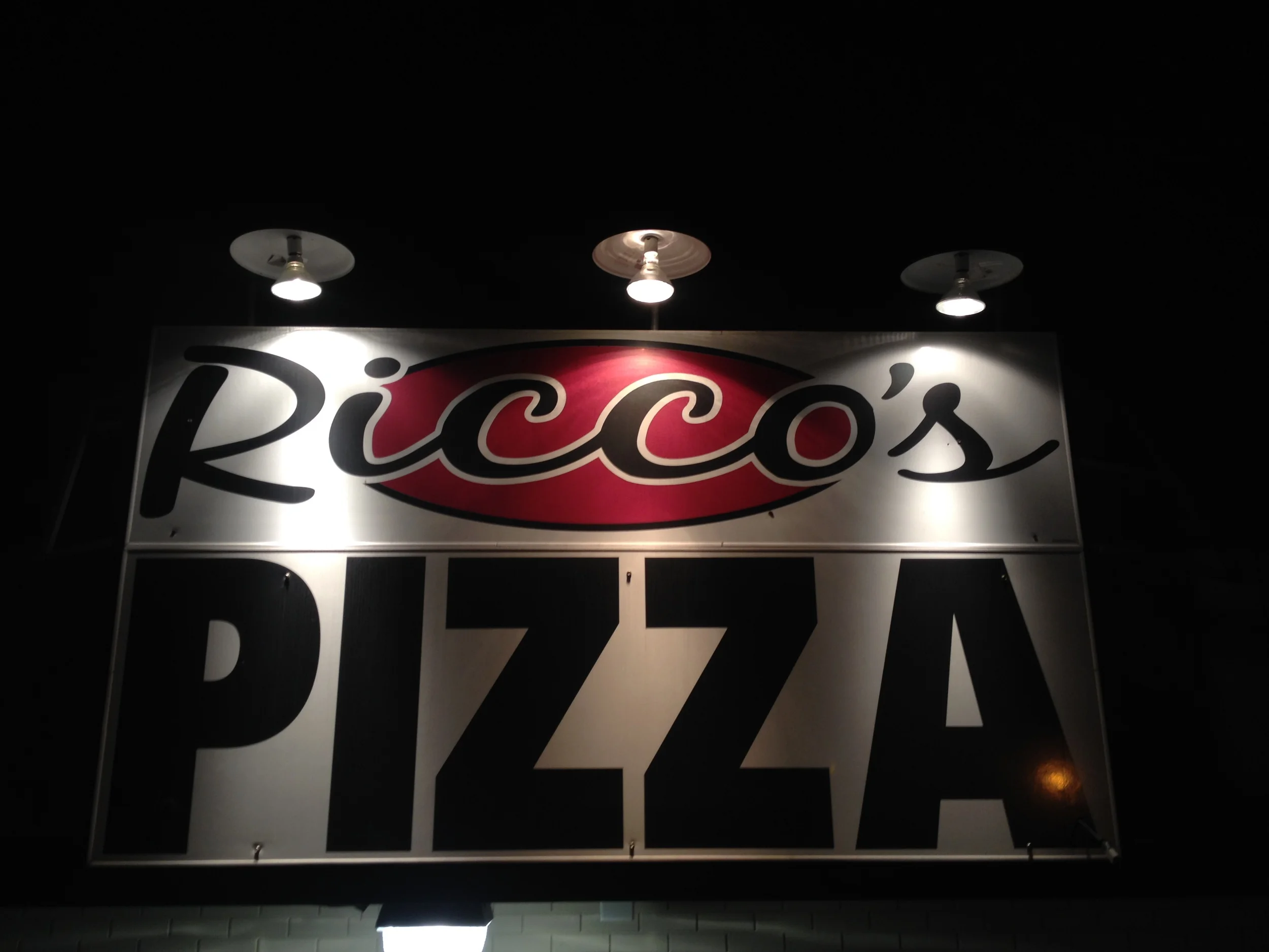 Ricco's Pizza