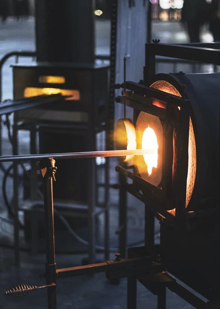 How Do You Get Into Glassblowing? A Beginner's Guide to This ...