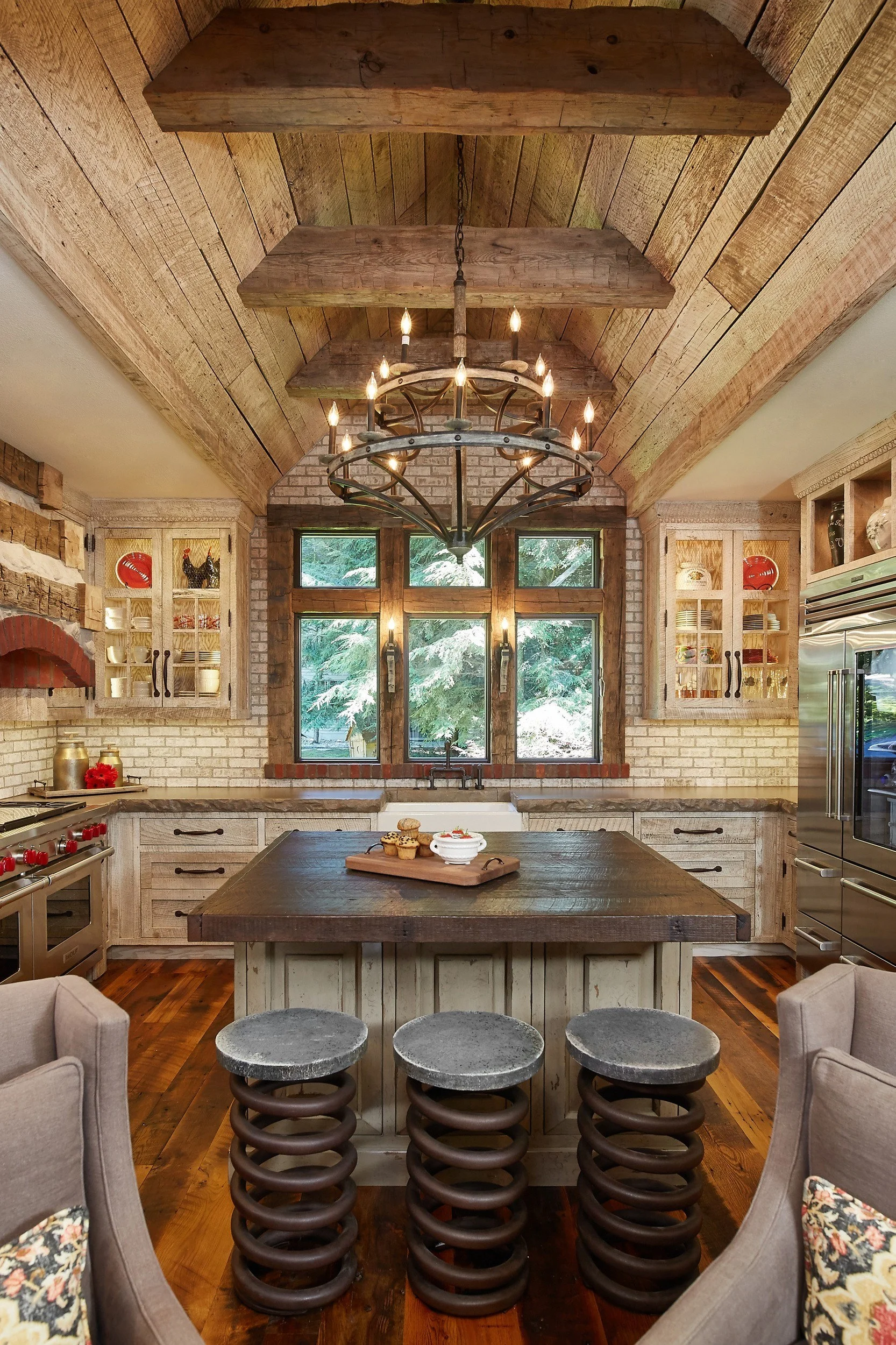 Architectural Details — BENCHMARK WOOD STUDIO