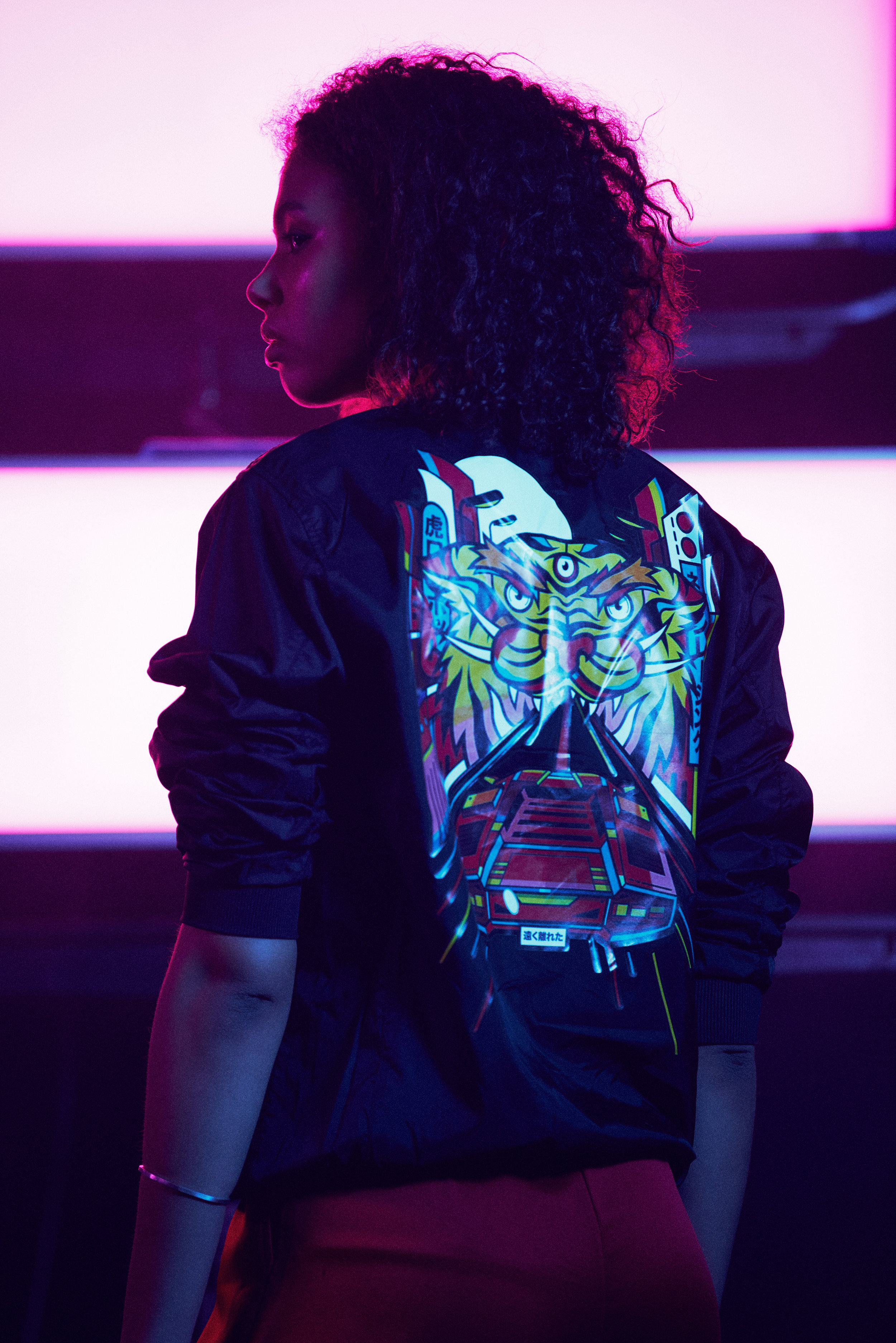 MAINFRAME WAVES | FW17 | SS18 | Editorial | — Akade Wear | Retrowave ...