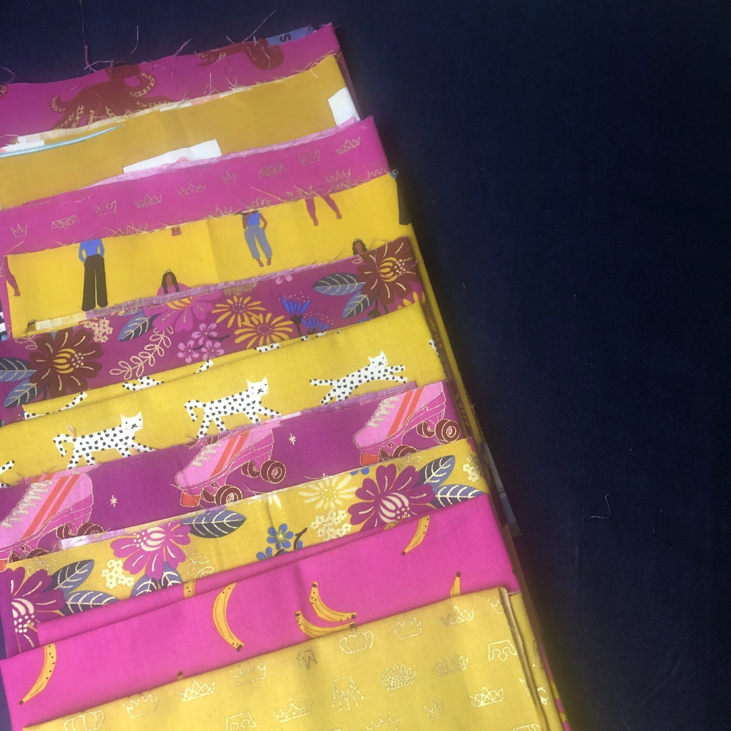 Quilt Con Swap Quilt - Custom (Graffiti) Free Motion Quilting — Online ...