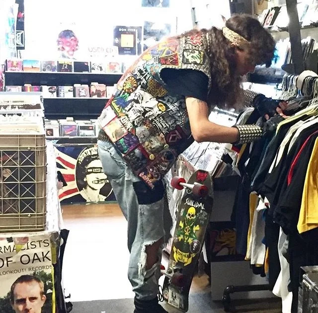 CUSTOMER STYLE — REPO RECORDS