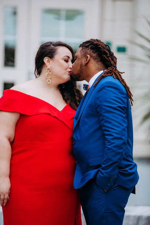 An Epic Photoshoot at the Akron Art Museum: Alysse + Gio — Catalyst ...