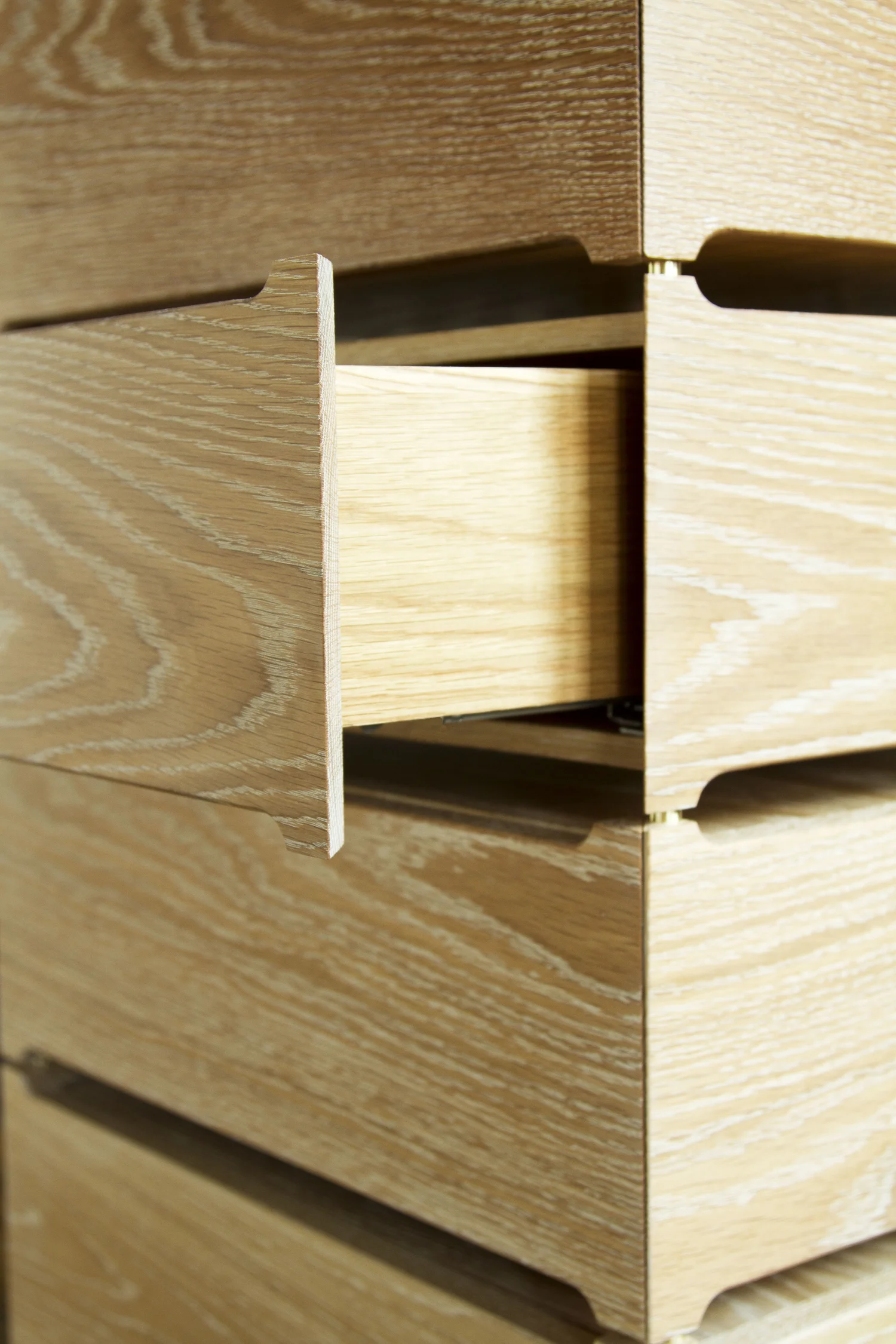 Jasper Side Table — Richard Wrightman Design