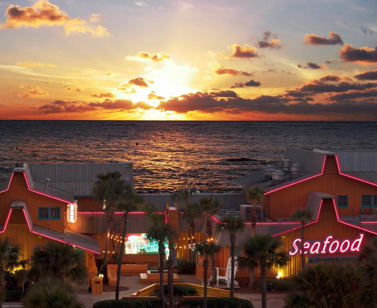 DESTIN | PANAMA CITY BEACH — theBackPorch