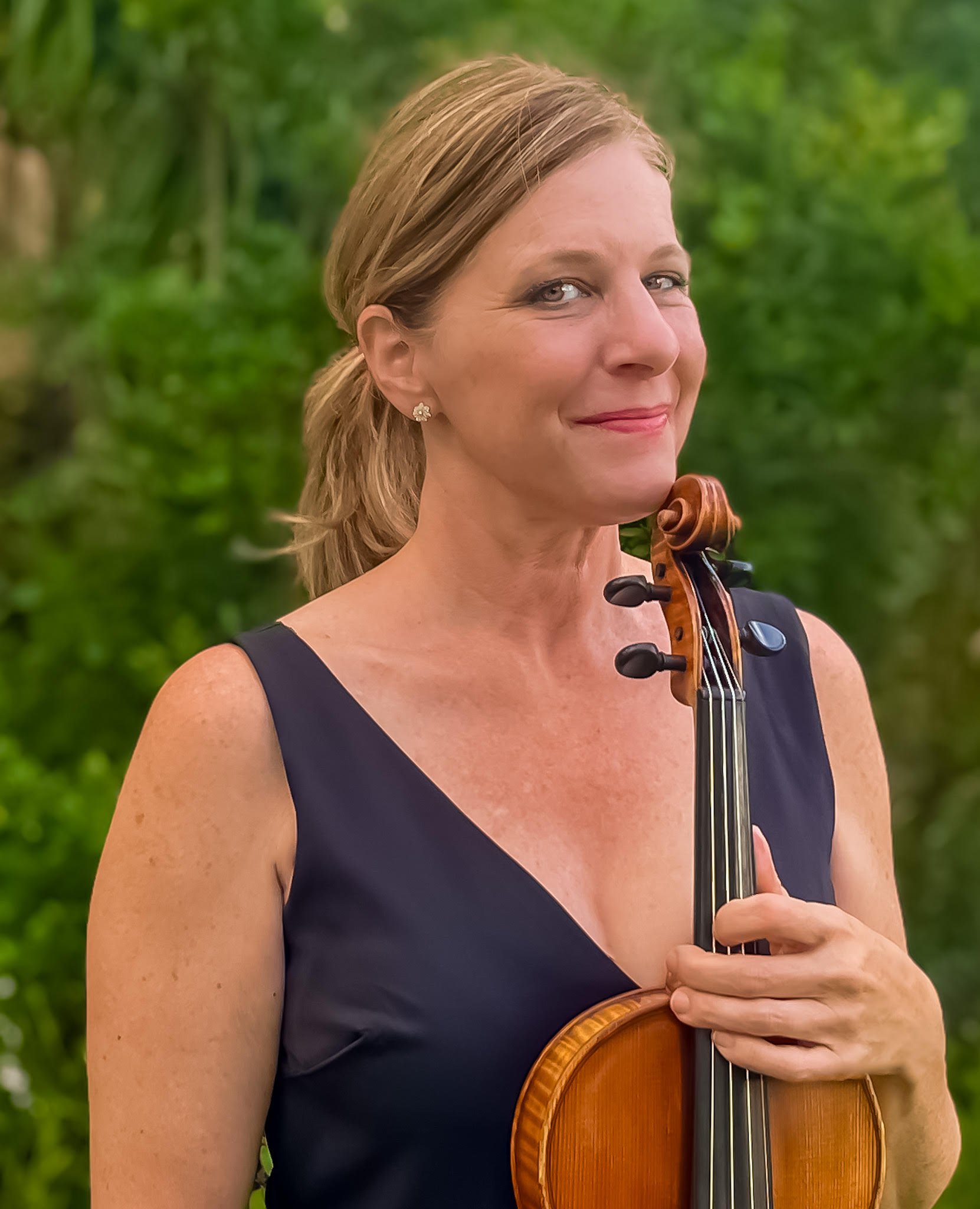 Meet the Artists — Wintergreen Music