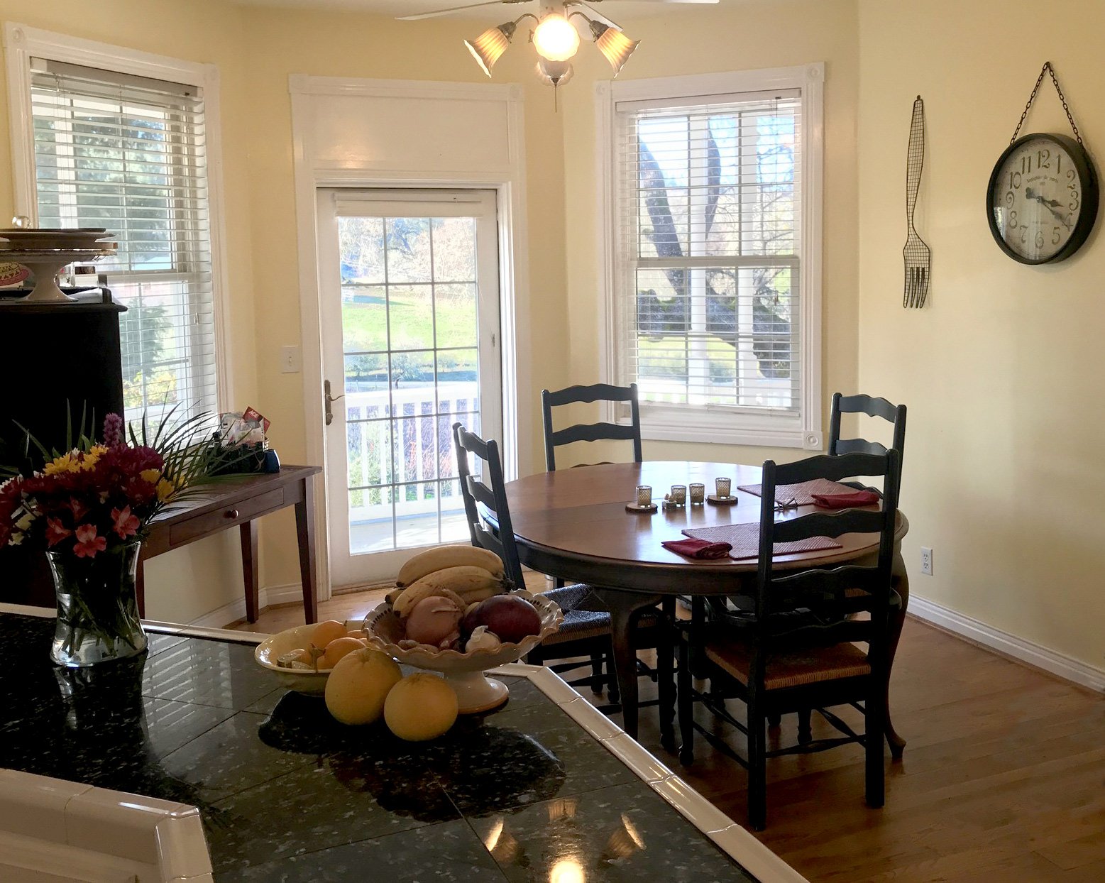 🛌 Estate Lodging & Accommodations