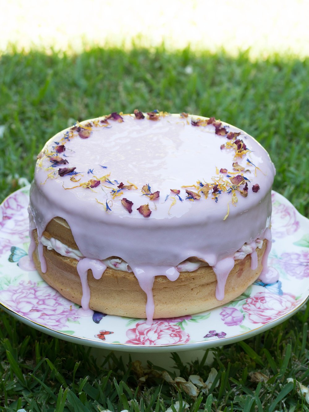 Raspberry & Rose Sponge Cake + Raspberry & Elderflower Cordial ...