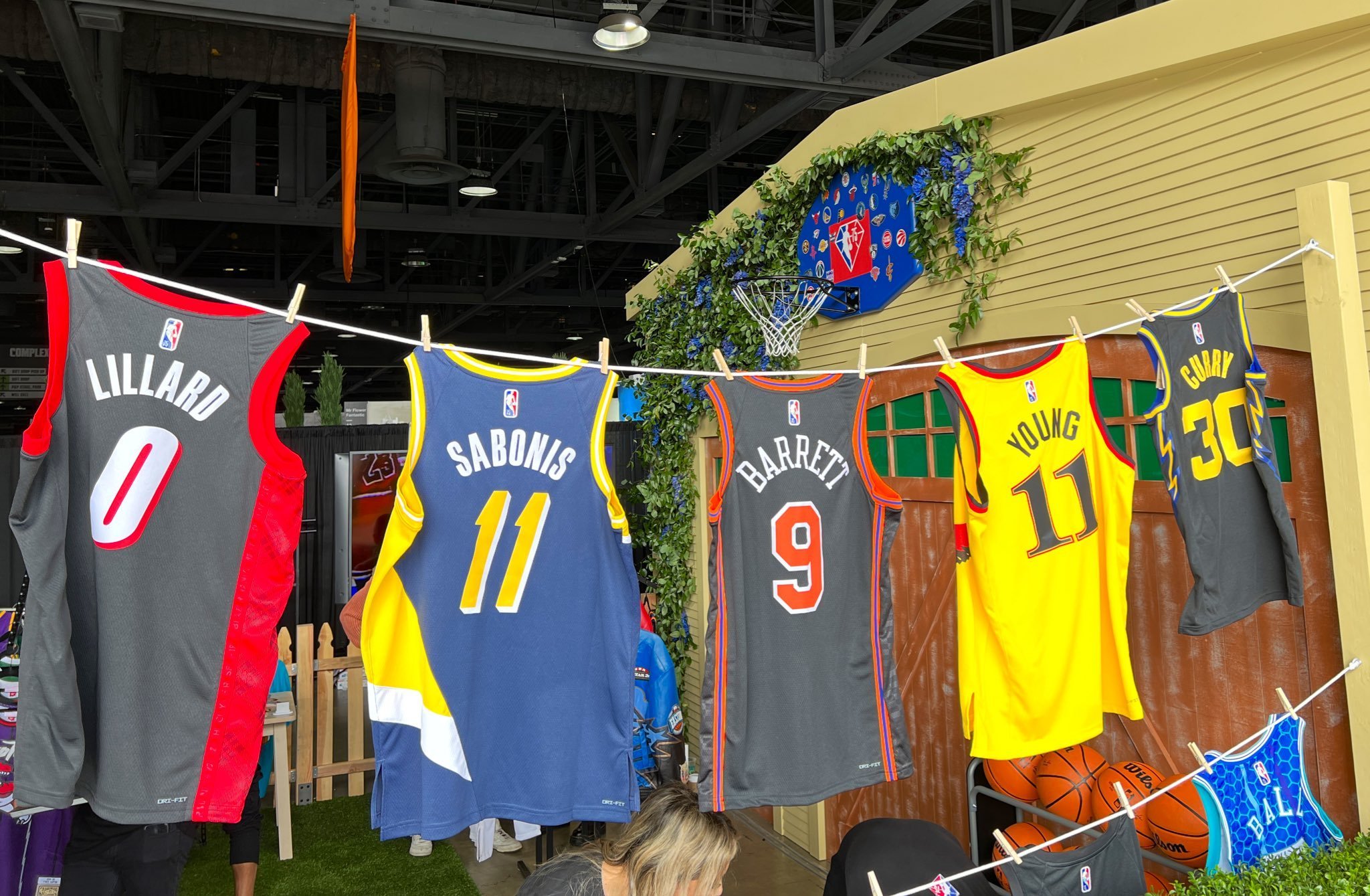 Welcome to NBA Lane — JOHANA MARTÍNEZ - CD