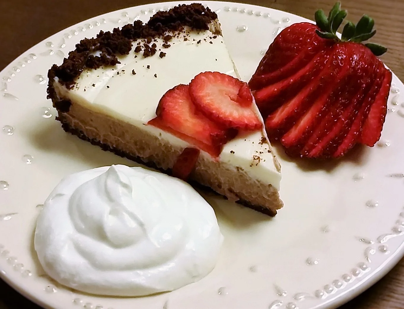 THE "LOWER" FAT CHOCOLATE CHEESECAKE — DoubleTake