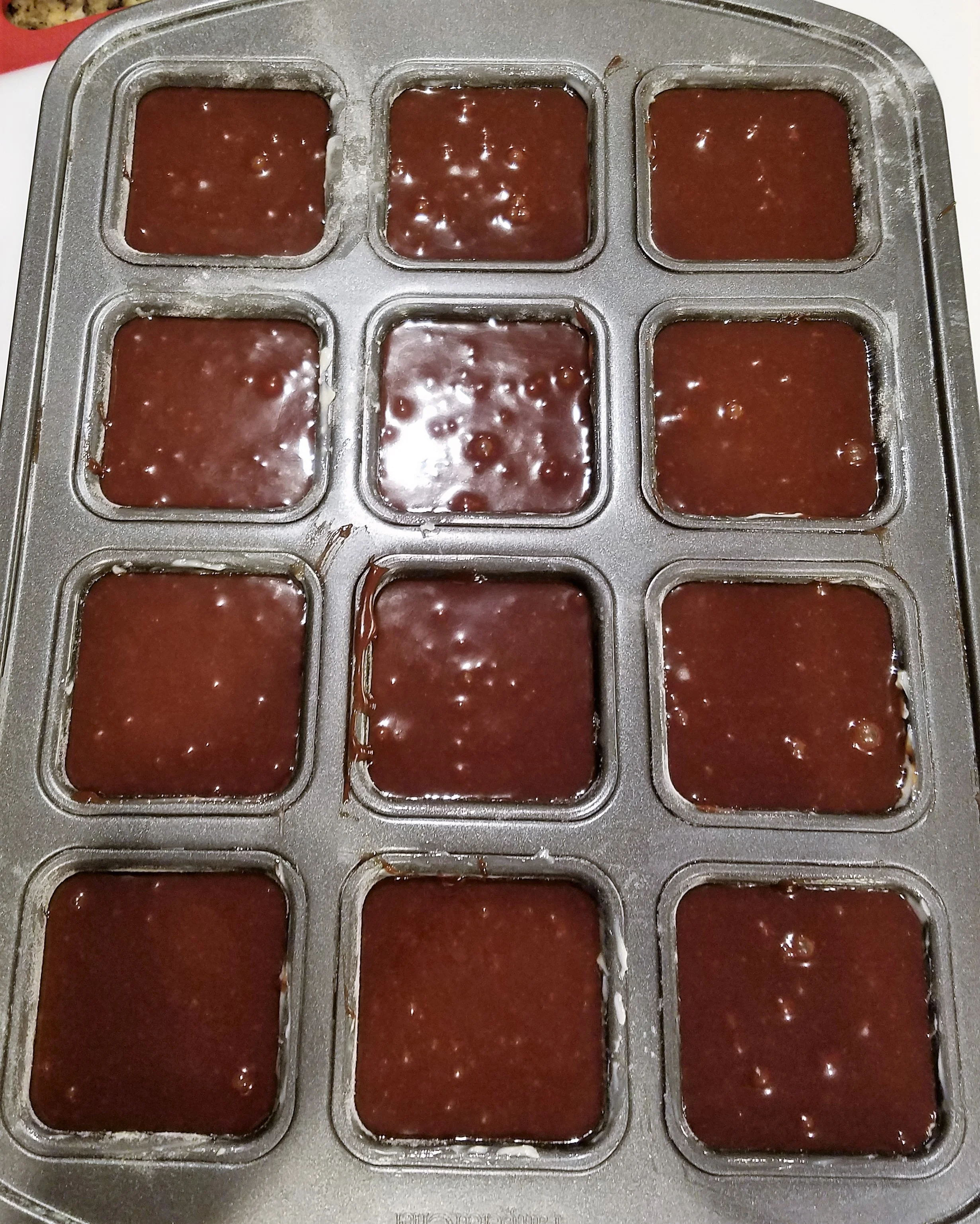 RASPBERRY CHEESECAKE BROWNIE SQUARES — DoubleTake