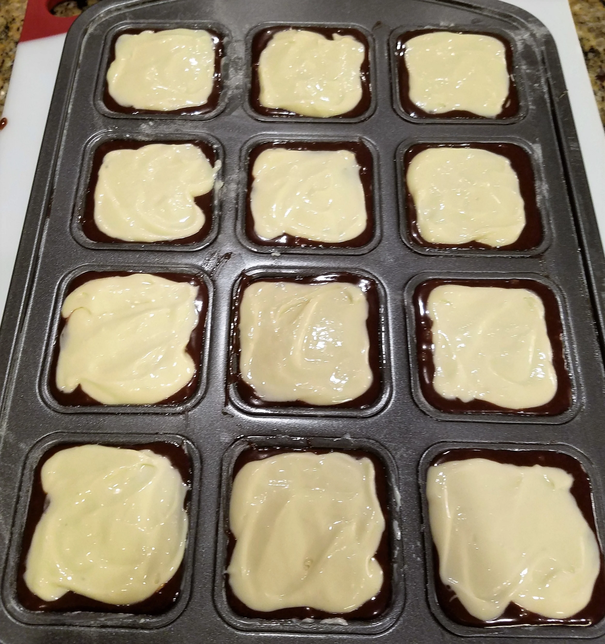 RASPBERRY CHEESECAKE BROWNIE SQUARES — DoubleTake