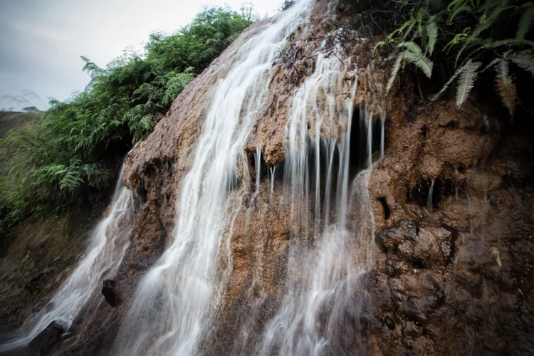 Golden Waterfall (黃金瀑布) — Josh Ellis Photography