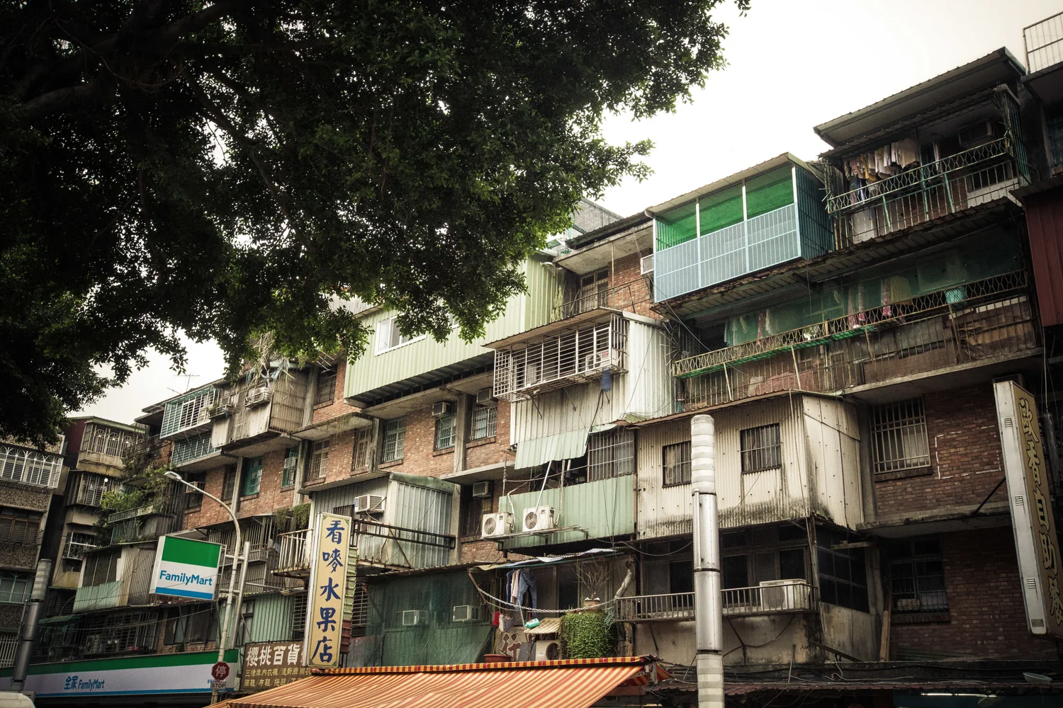 Nanjichang Community (南機場社區) — Josh Ellis Photography