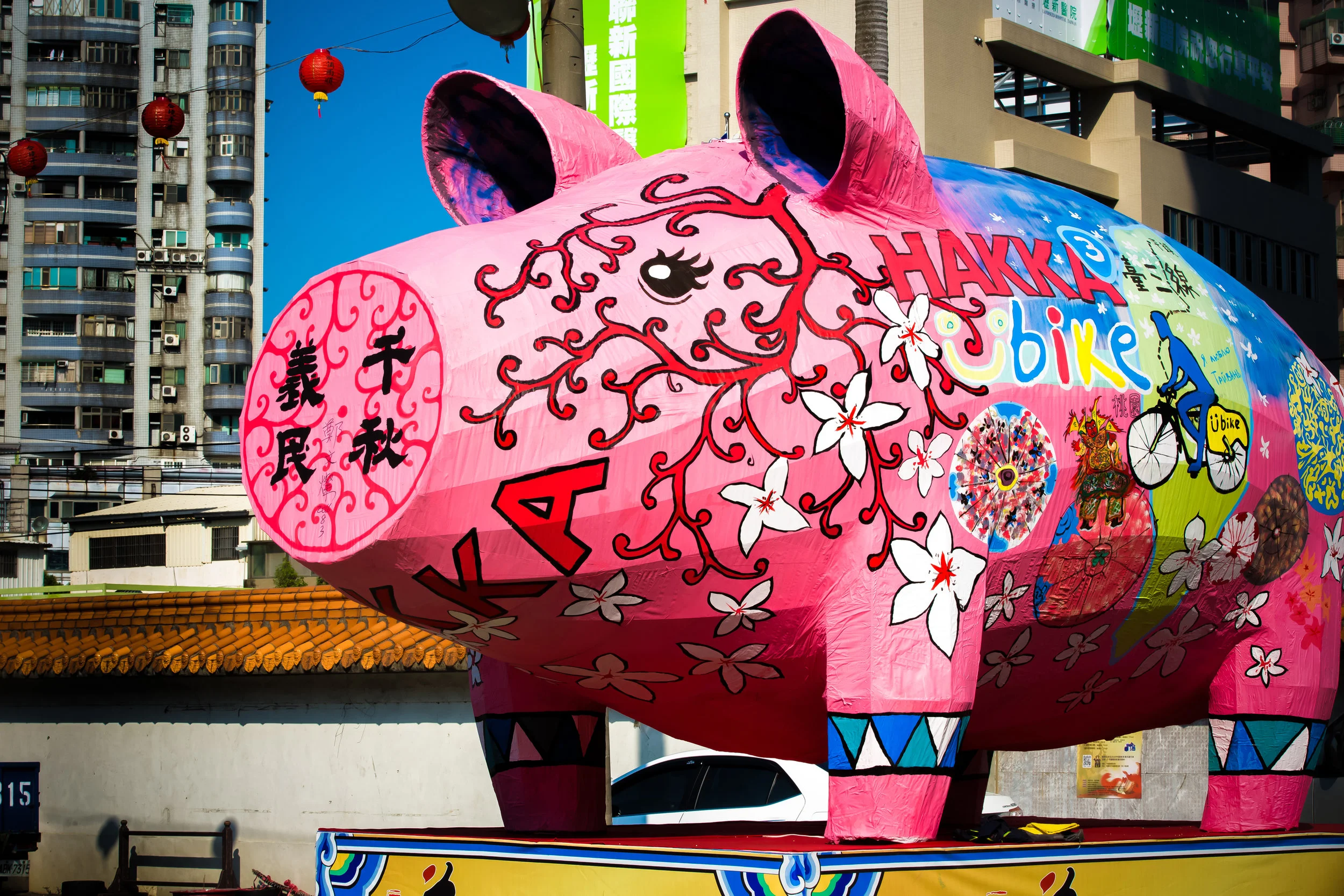 Pigs of God (神豬) — Josh Ellis Photography