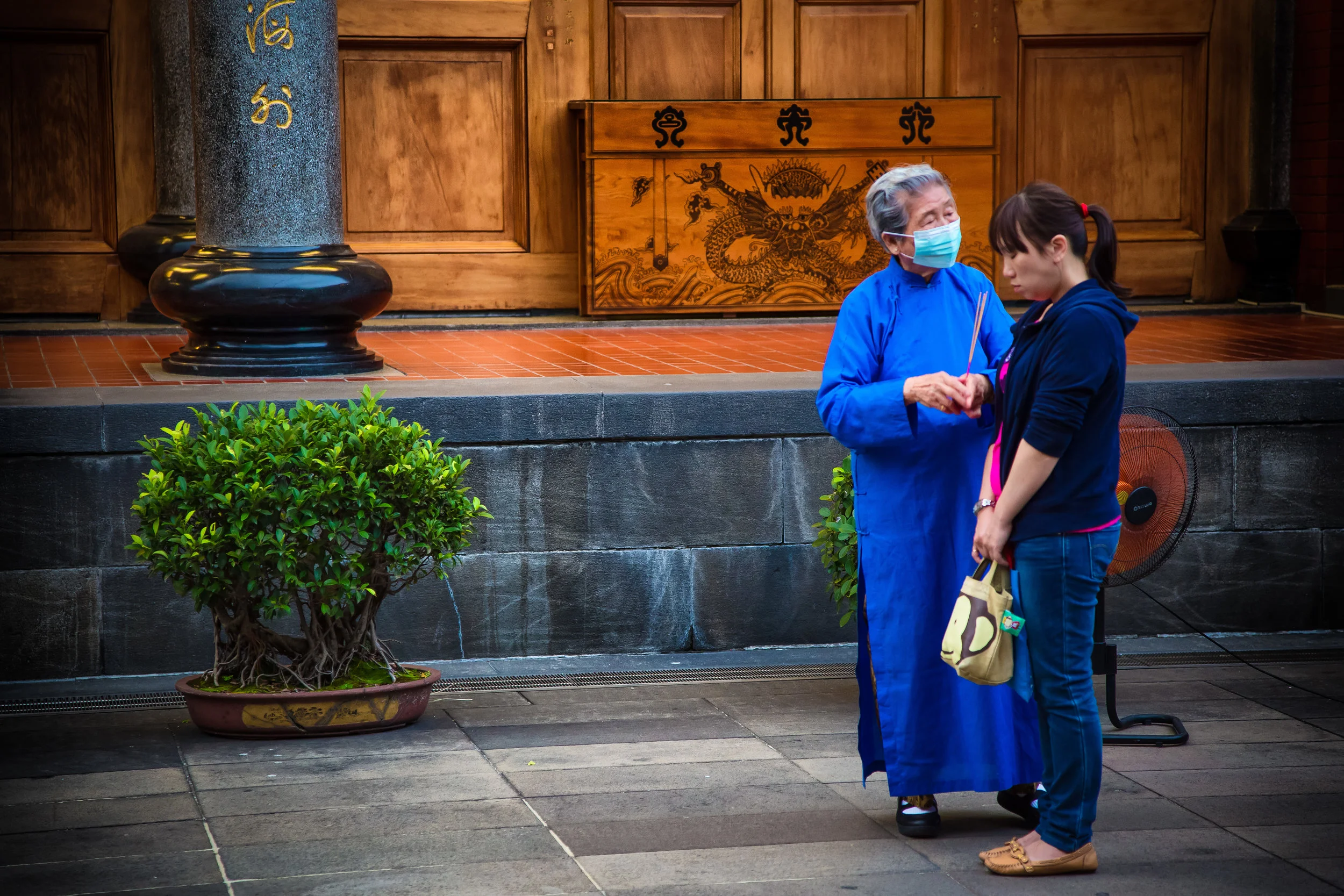 Xingtian Temple (行天宮) — Josh Ellis Photography