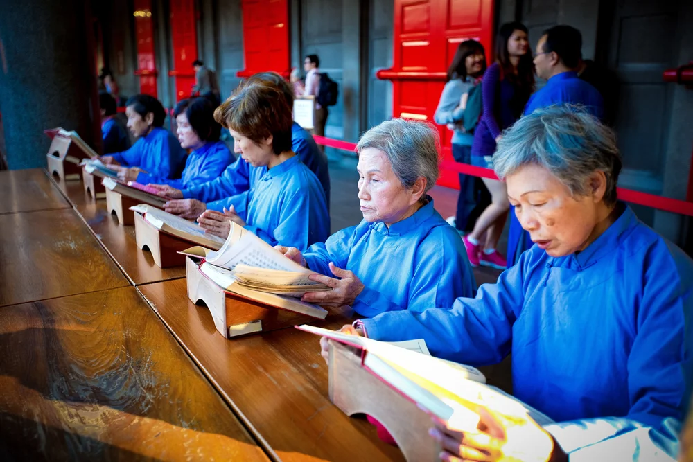 Xingtian Temple (行天宮) — Josh Ellis Photography