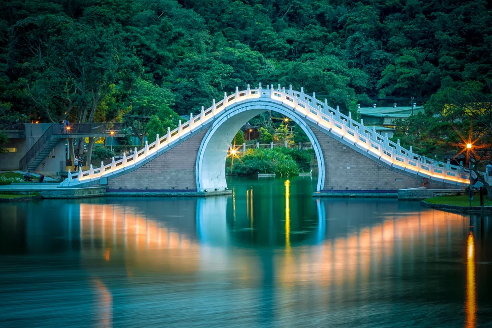 Moon Bridge (錦帶橋) — Josh Ellis Photography