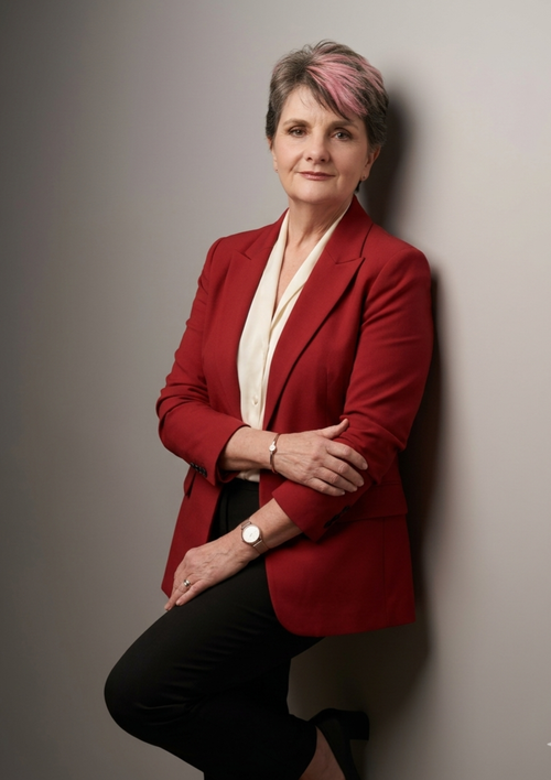 Karen Baldwin Medium